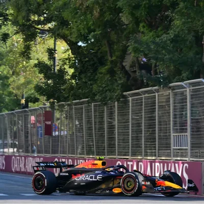 Carlos Sainz y el fuerte choque con Checo Pérez hoy en la Fórmula 1 ...
