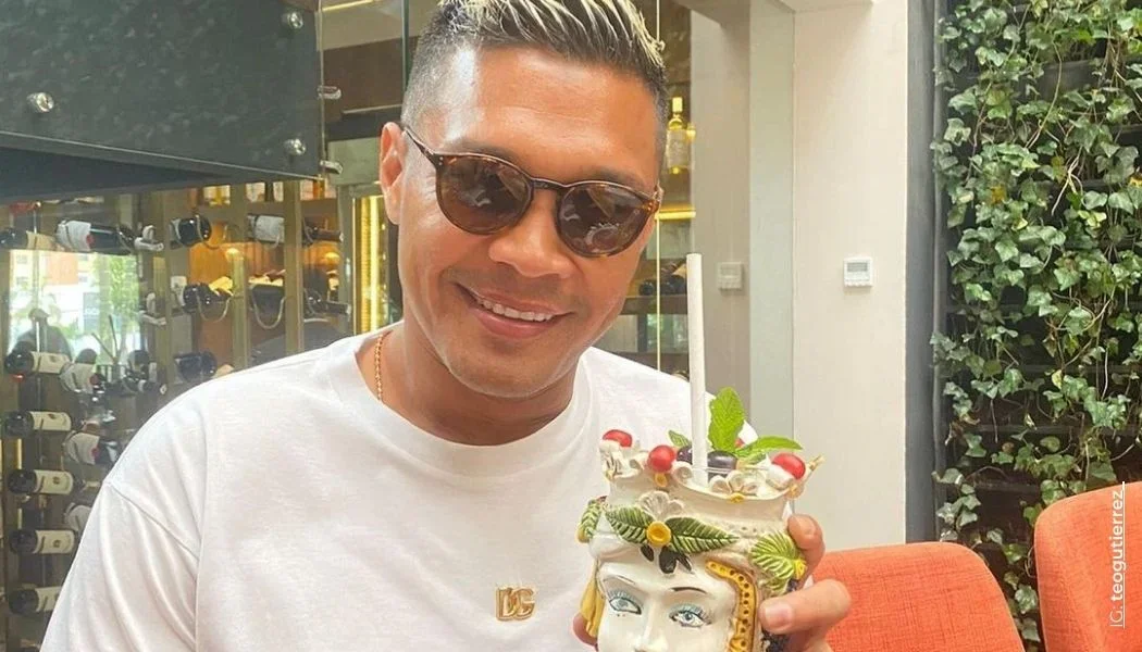 Teo Gutiérrez llegó repartiendo “barras” a Cartagena: esto hizo el ...