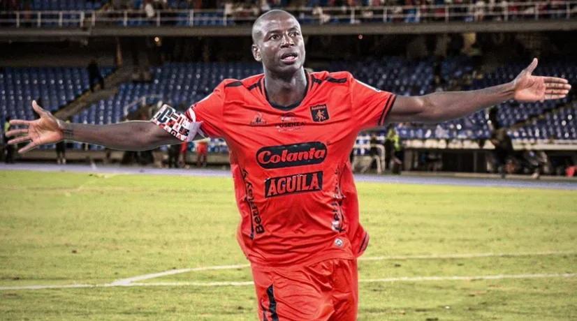 Fin a la novela: Adrián Ramos seguirá en América de Cali y tendrá un ...
