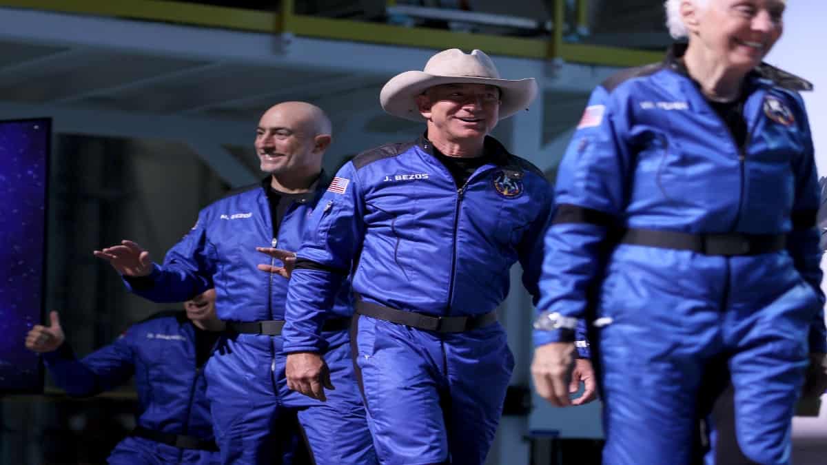 Jeff Bezos ofrece a la NASA $2.000 millones de dólares a cambio de un ...
