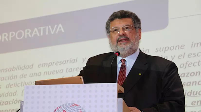 Jaime Granados, abogado de Uribe, salió del país por intimidaciones de ...