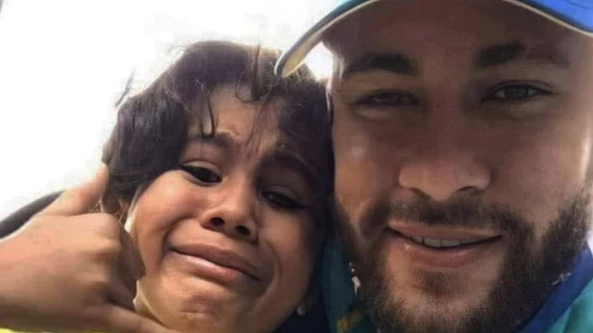 Papá de Neymar defendió a su hijo de las críticas por la foto con niño ...