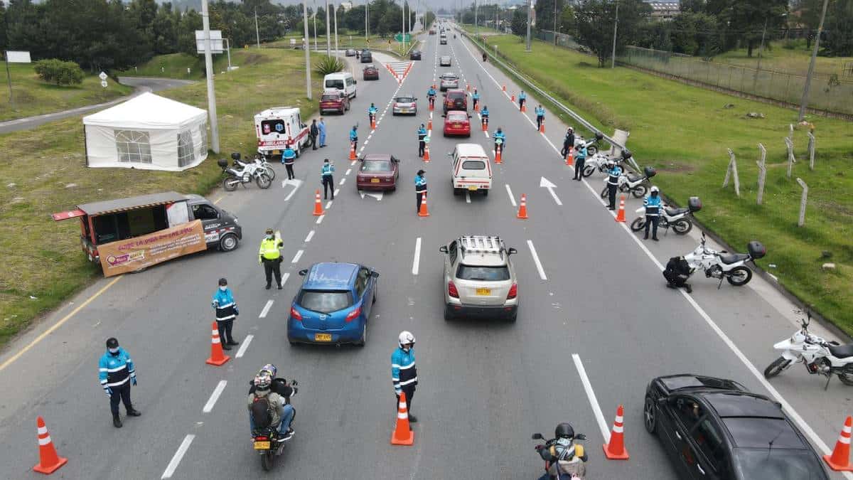 Así será el pico y placa solidario en Bogotá durante 2025: precio y ...