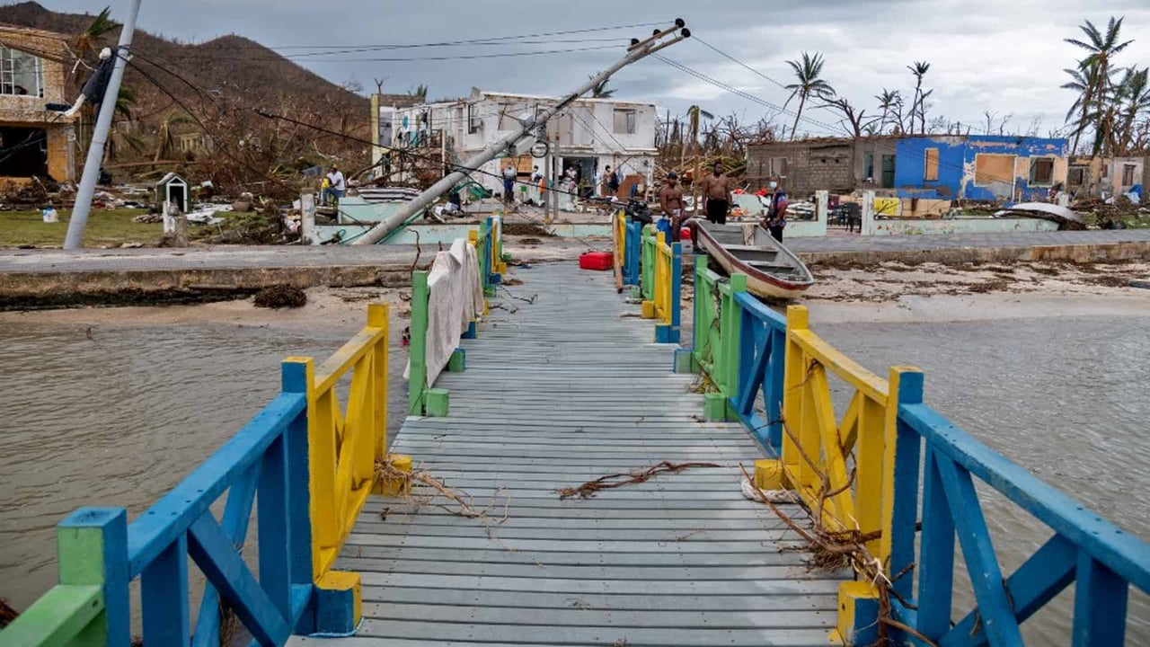 Providencia se reconstruye de los escombros que dejó el huracán Iota ...