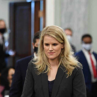 ¿Quién es Frances Haugen y qué encontró en los documentos internos de ...