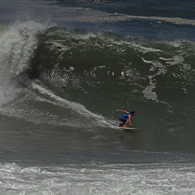 Cubano llegó a Estados Unidos en tabla de surf y le harán una película ...