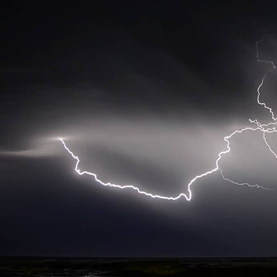 ¡Vientos de 84 km/h y más de 200 rayos! Este es el balance de la ...