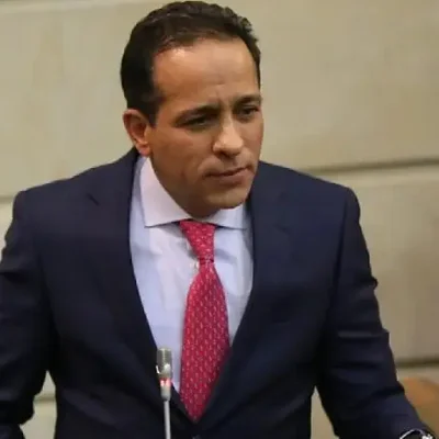 Alexander López fue elegido como presidente del Senado hasta el 20 de ...