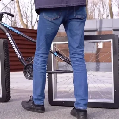 ¿Bicicleta con ruedas cuadradas? Ya existe y así funciona | Noticias RCN