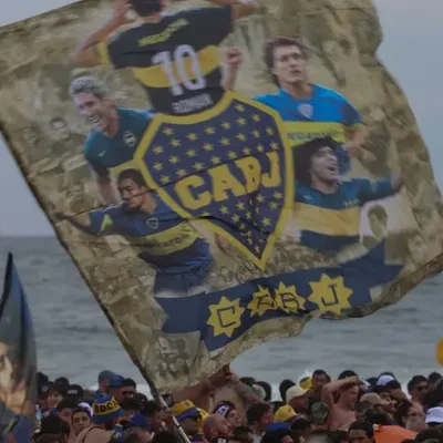 En video: Impresionante banderazo de la hinchada de Boca en Rio de ...