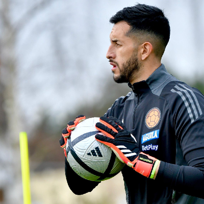 Camilo Vargas llegó a 20 partidos con la Selección Colombia: dos goles ...