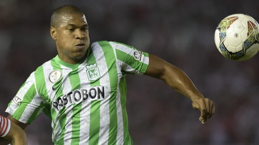 Alexis Henríquez no le ve importancia a la Superliga y se fue de frente ...