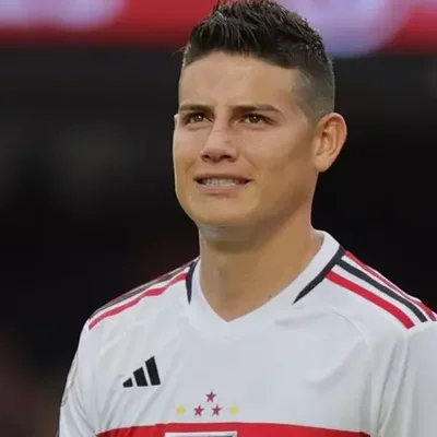 Así calificó la prensa brasileña a James en su primer partido como ...