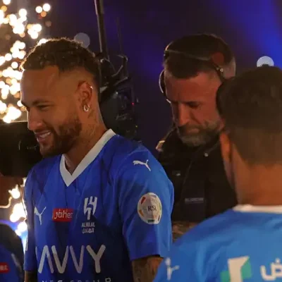 En video: con drones y un estadio lleno, Al Hilal presentó a Neymar ...
