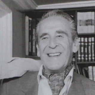 Álvaro Castaño Castillo, fundador de HJCK, lanzó su libro 'Mis amigos ...