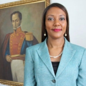 Venezuela responde a Ecuador y expulsa a máxima funcionaria diplomática ...