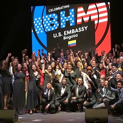 Celebran el mes de la Historia Afroamericana en la casa del embajador ...