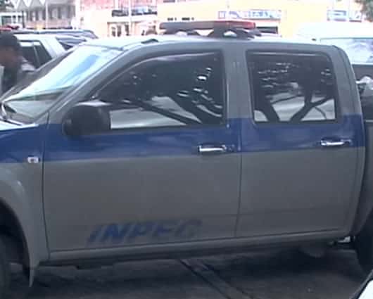 Delincuentes se movilizaban en falso carro del Inpec | Noticias RCN