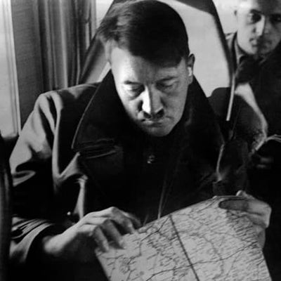 Hitler vence a Lenin en Perú | Noticias RCN