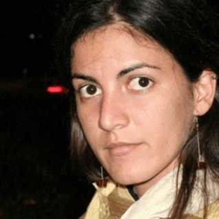 Disidente cubana dice haber sido detenida a su llegada a Panamá ...