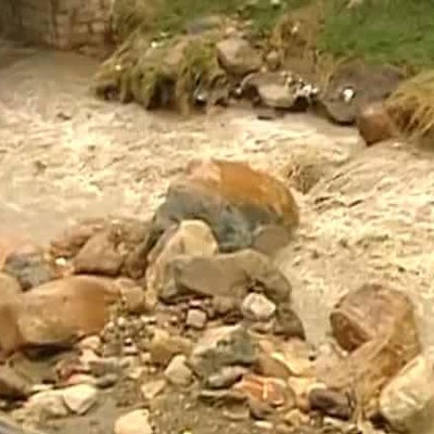 Más de 300 evacuados por el río Fucha | Noticias RCN