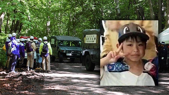 Encuentran vivo al niño que abandonaron sus padres como castigo en un ...