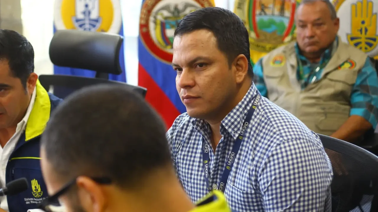 Ordenan investigación disciplinaria al abogado Edgar Rivero por intento ...