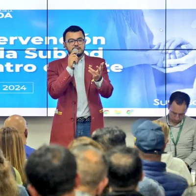 Dos concejales de Bogotá recusaron al superintendente de Salud, Luis ...