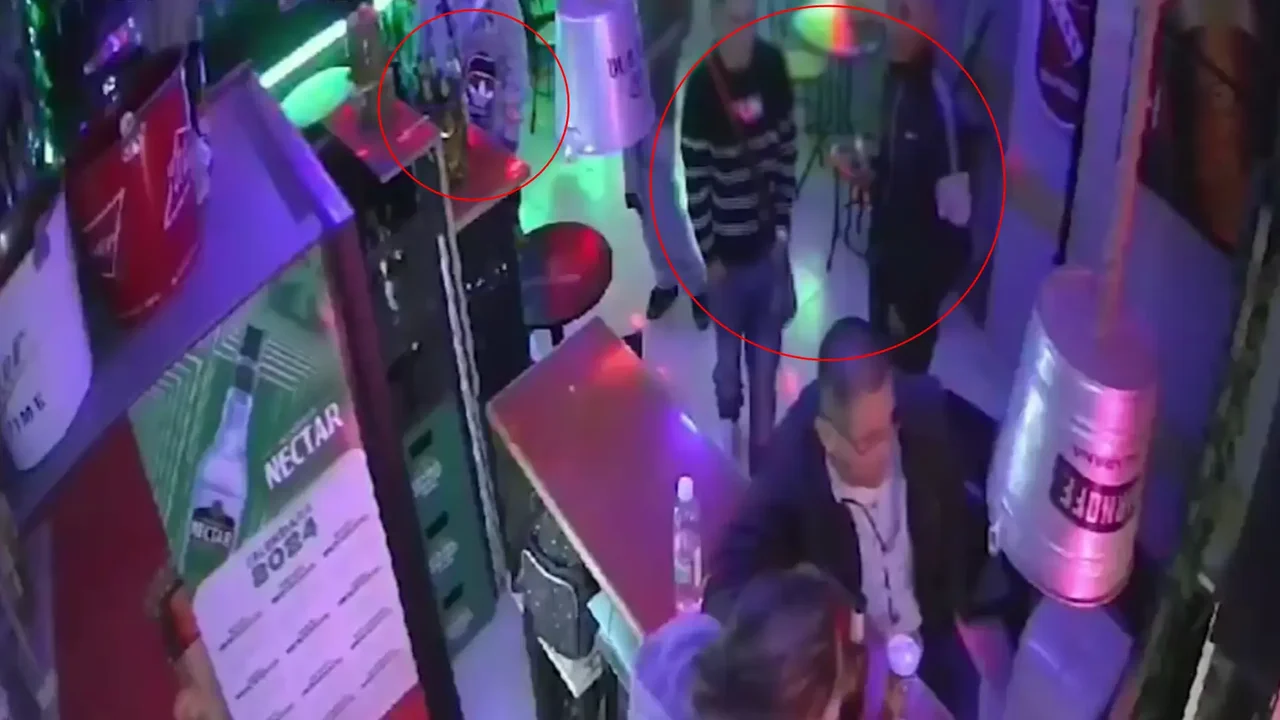 En video: posibles menores estarían detrás de un delicado atraco en un ... En video: posibles menores estarían detrás de un delicado atraco en un ...