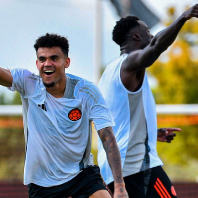 VIDEO | Mane Díaz presente en el banderazo 'tricolor': "¡Colombia, te ...