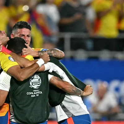 Las lágrimas de James Rodríguez que conmueven a todo un país: en video ...