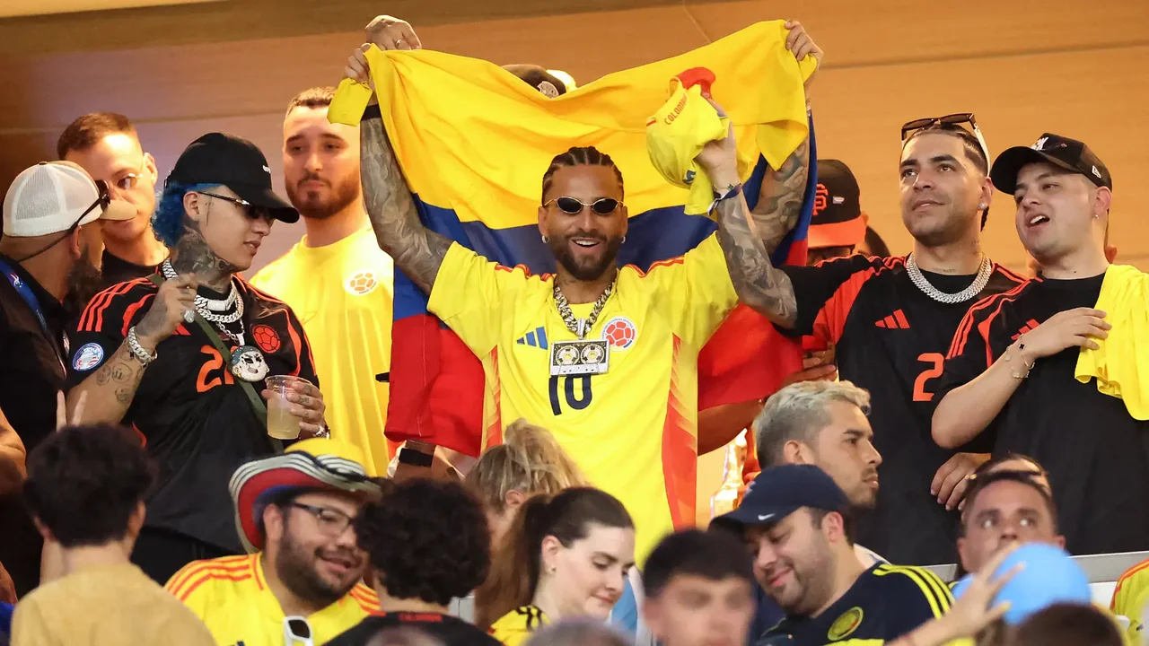 Maluma se enfrentó a hinchas argentinos en la final de la Copa América ...