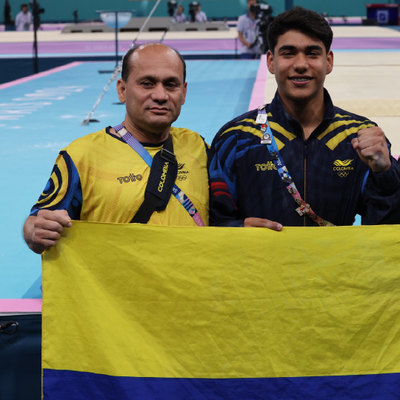 Ángel Barajas volaba y Jairo Ruiz sufría: inédito video de la gesta en ...