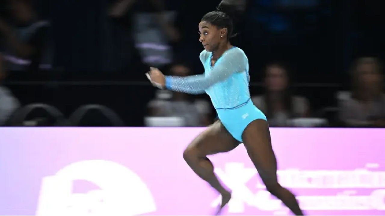 Madre de Simone Biles reapareció tras las cuatro medallas en París 2024 ...