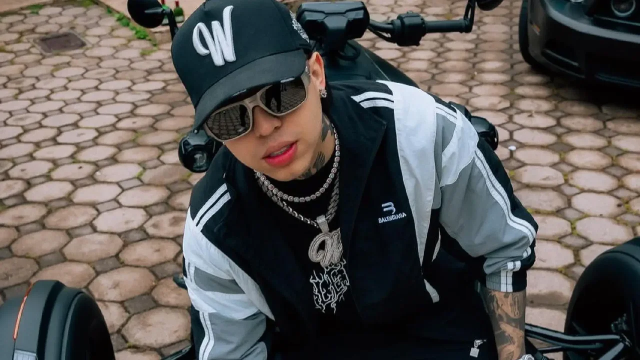 Westcol responde a las críticas de 'La Barbie colombiana' con un chat ...