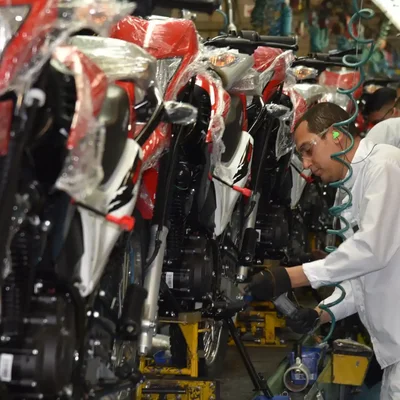 Los cambios más importantes que tendrán las motos en Colombia para 2026 ...
