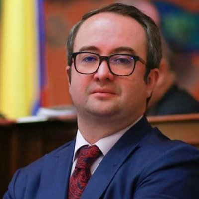 Ciro Ramírez regresa al Senado tras orden de libertad: le levantaron ...