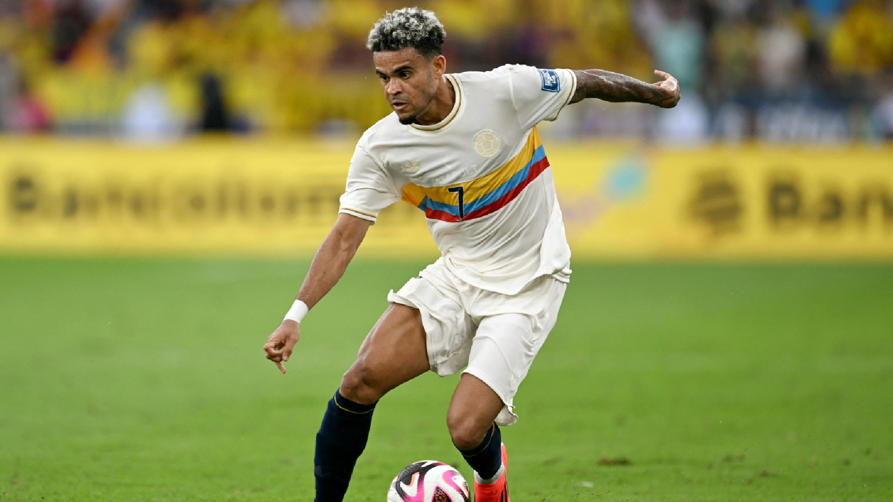 ¡Pase de fantasía de 'Lucho' y James Rodríguez casi pone a la Selección ...