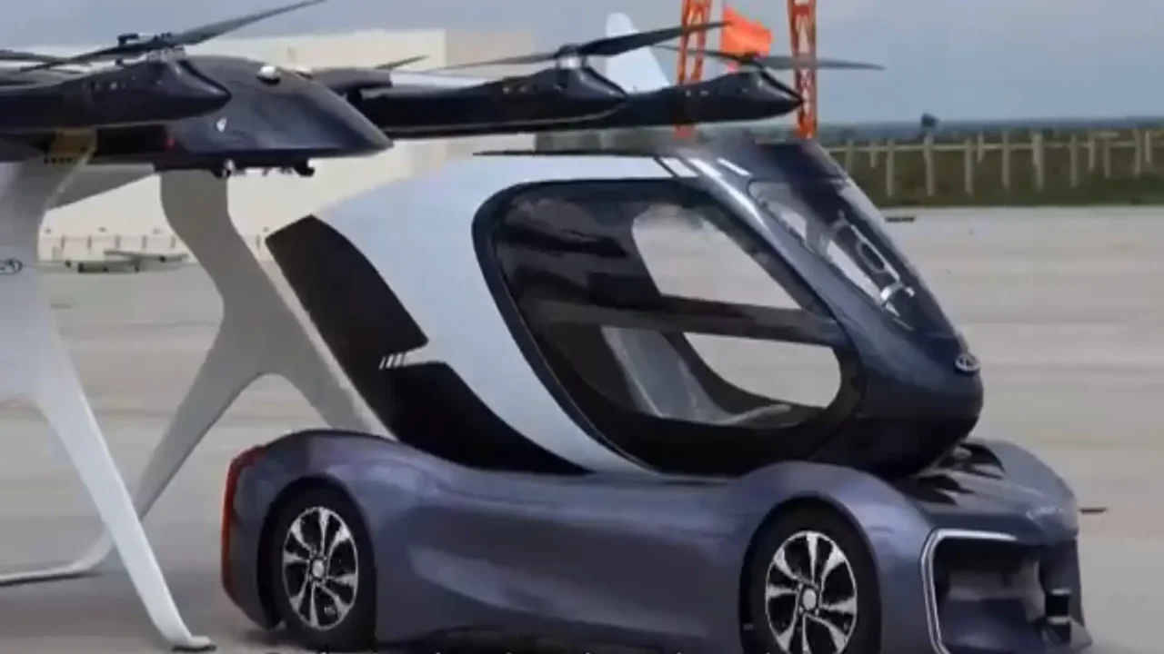 ¡Revolución aérea! China presentó su primer carro volador en innovadora conferencia: video ...