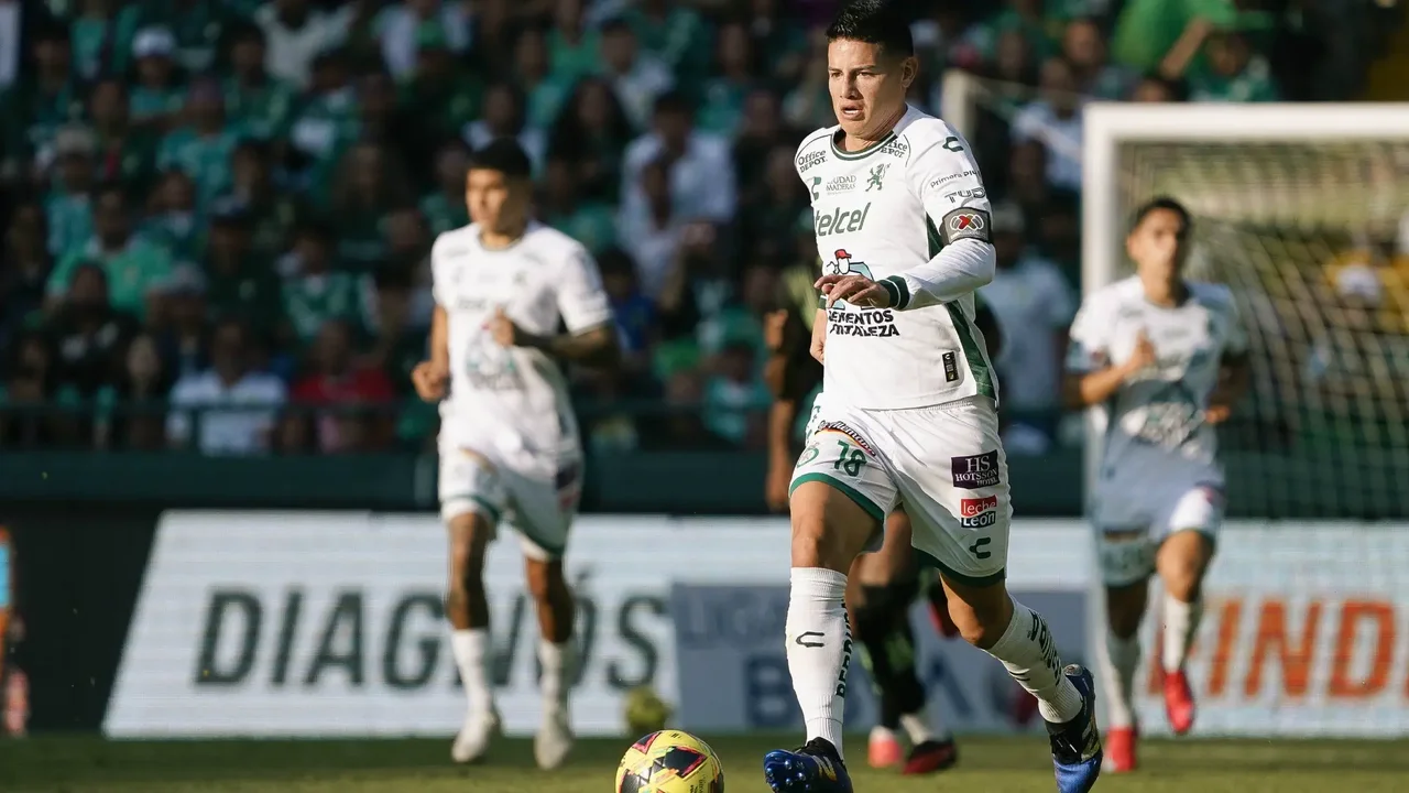 ¿Por qué James usa una camiseta especial en León de México? Detalle ...