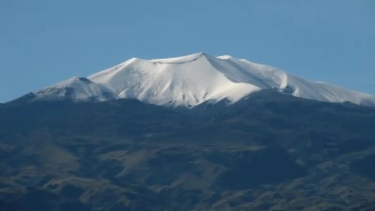 Alerta amarilla en el volcán Puracé por aumento de actividad sísmica ...
