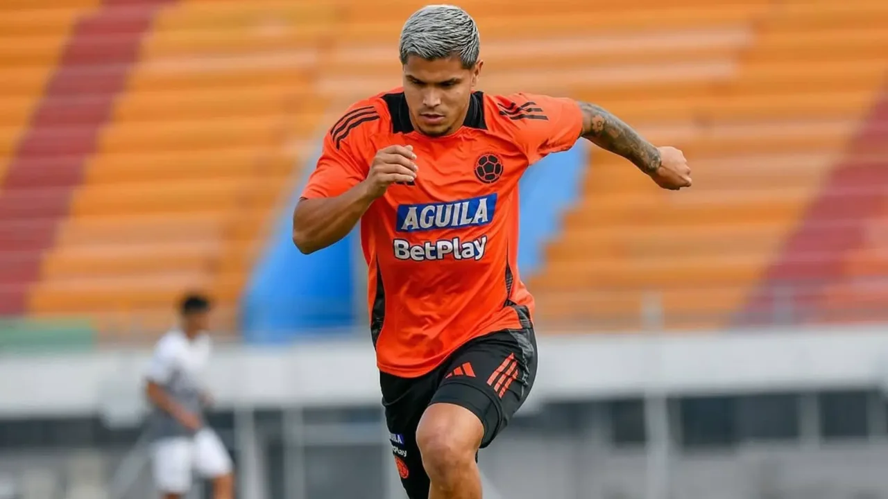 Oficial: el ‘Cucho’ Hernández regresa al fútbol español y así fue ...