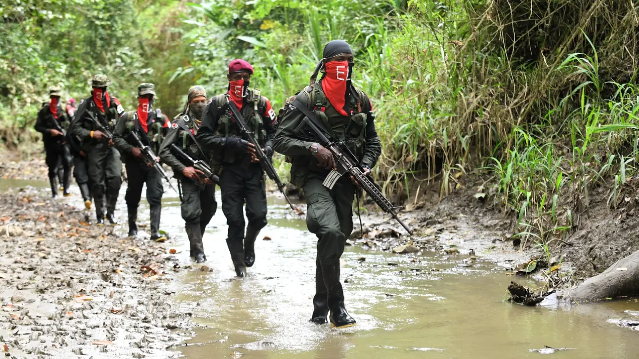 Enfrentamientos entre el ELN y el Clan del Golfo dejan desplazados y ...