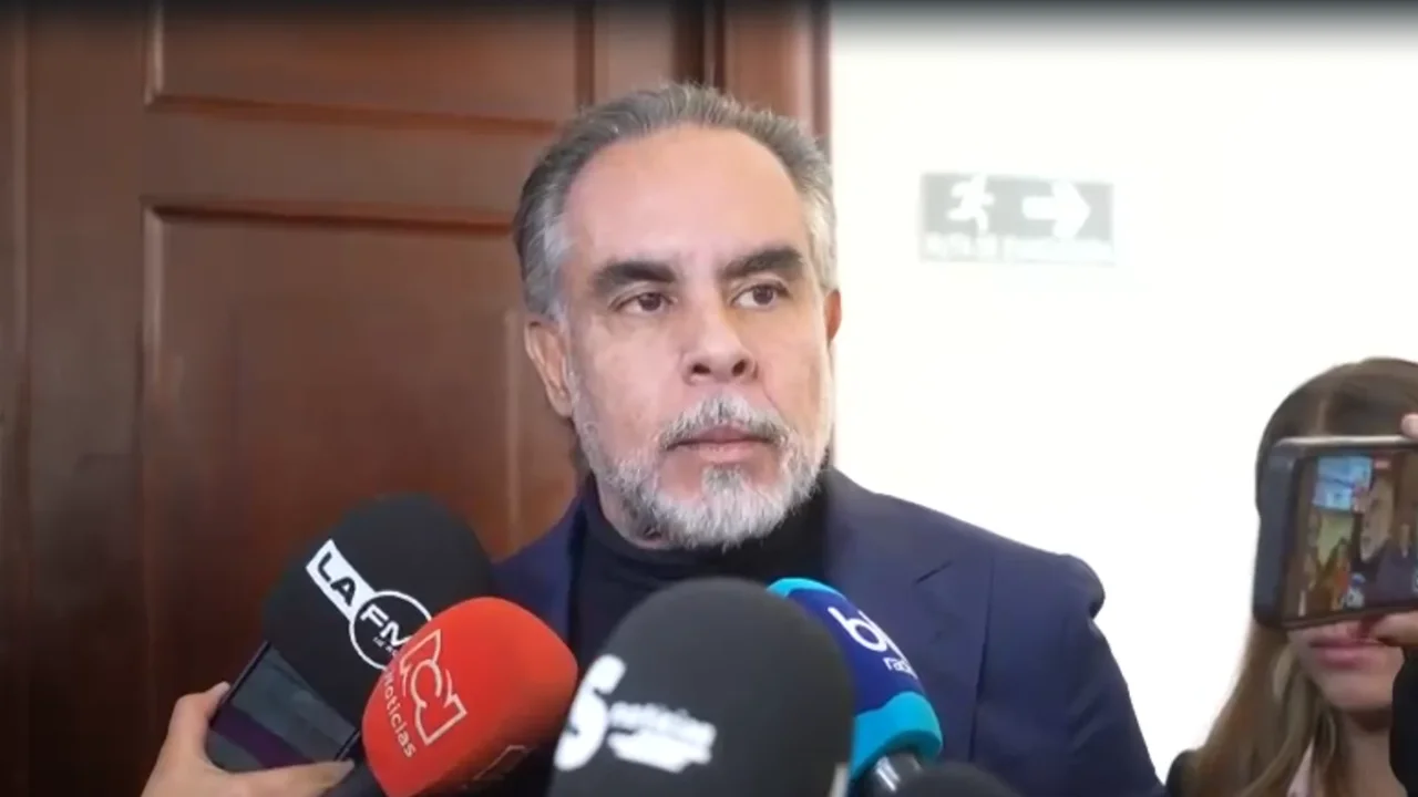 Armando Benedetti y las elecciones del 2026: buscan un candidato de un ...