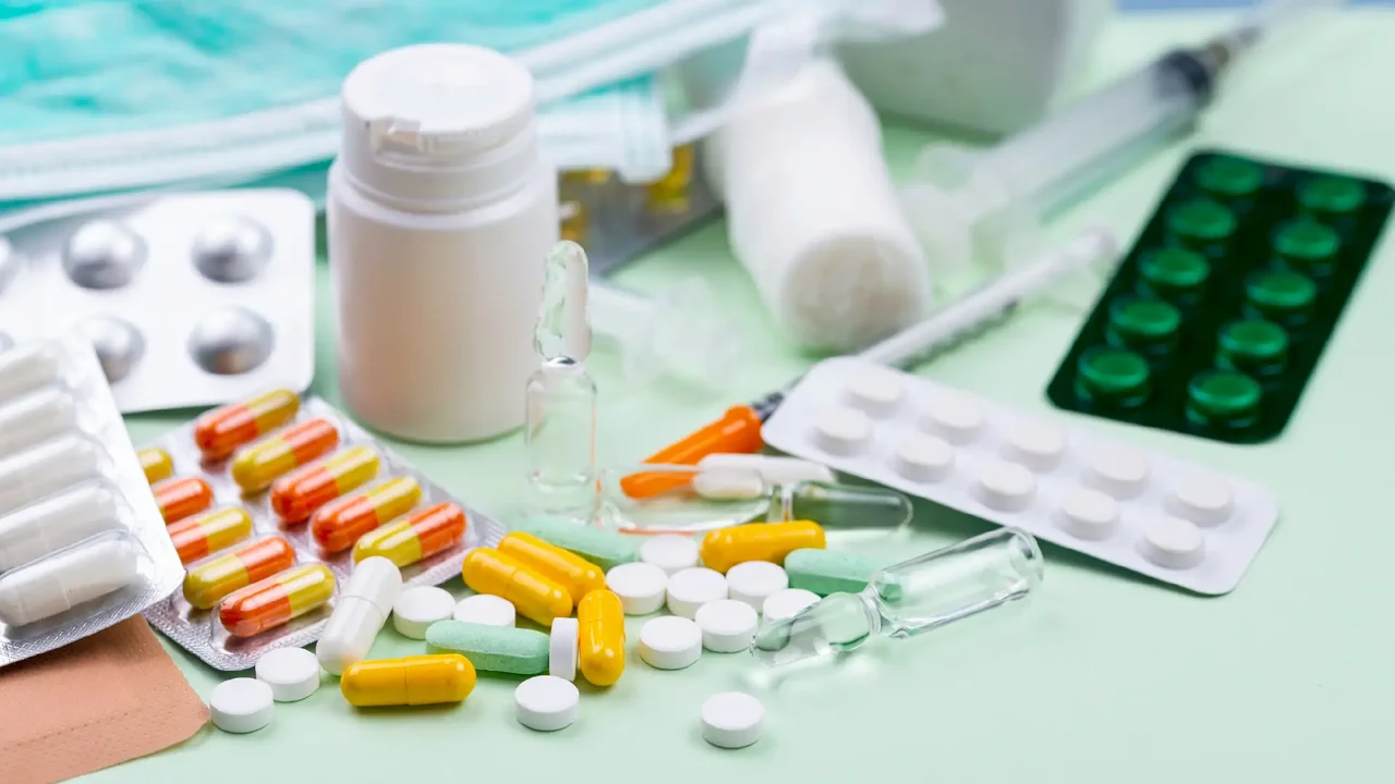 Por falta de medicamentos en Cali empezaron a usar pico y cédula para ...