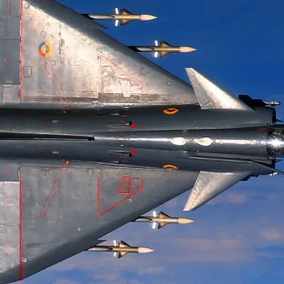 La historia de los aviones Kfir en Colombia: ¿Hace cuánto le han ...