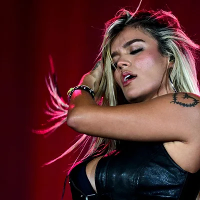 ‘Latina Foreva’: Karol G enciende las redes al lanzar su primer ...