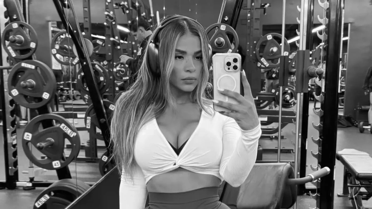 Influencer Fue Asesinada Por Su Expareja En California Un Policía Dio 0722