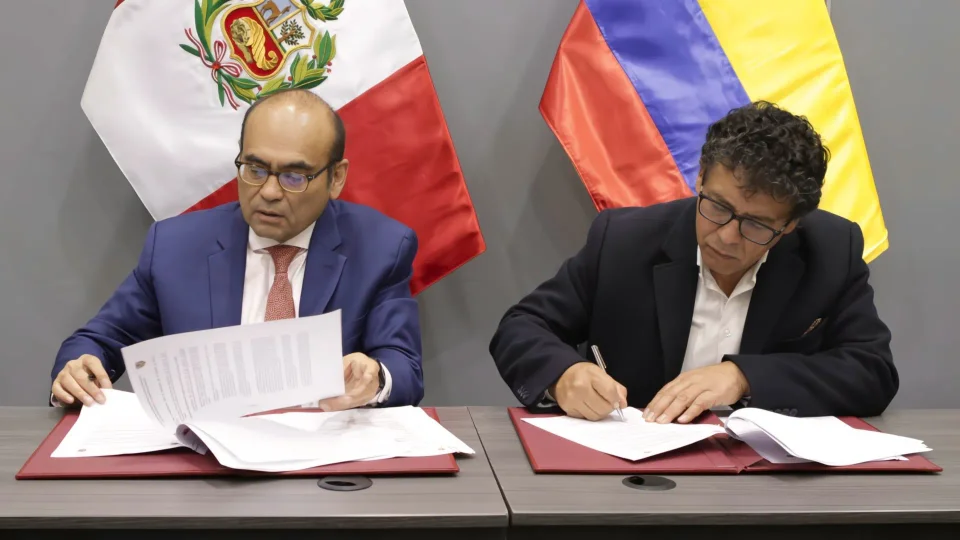 Pese a disputa por Isla Santa Rosa, Colombia y Perú se reúnen en Lima ...