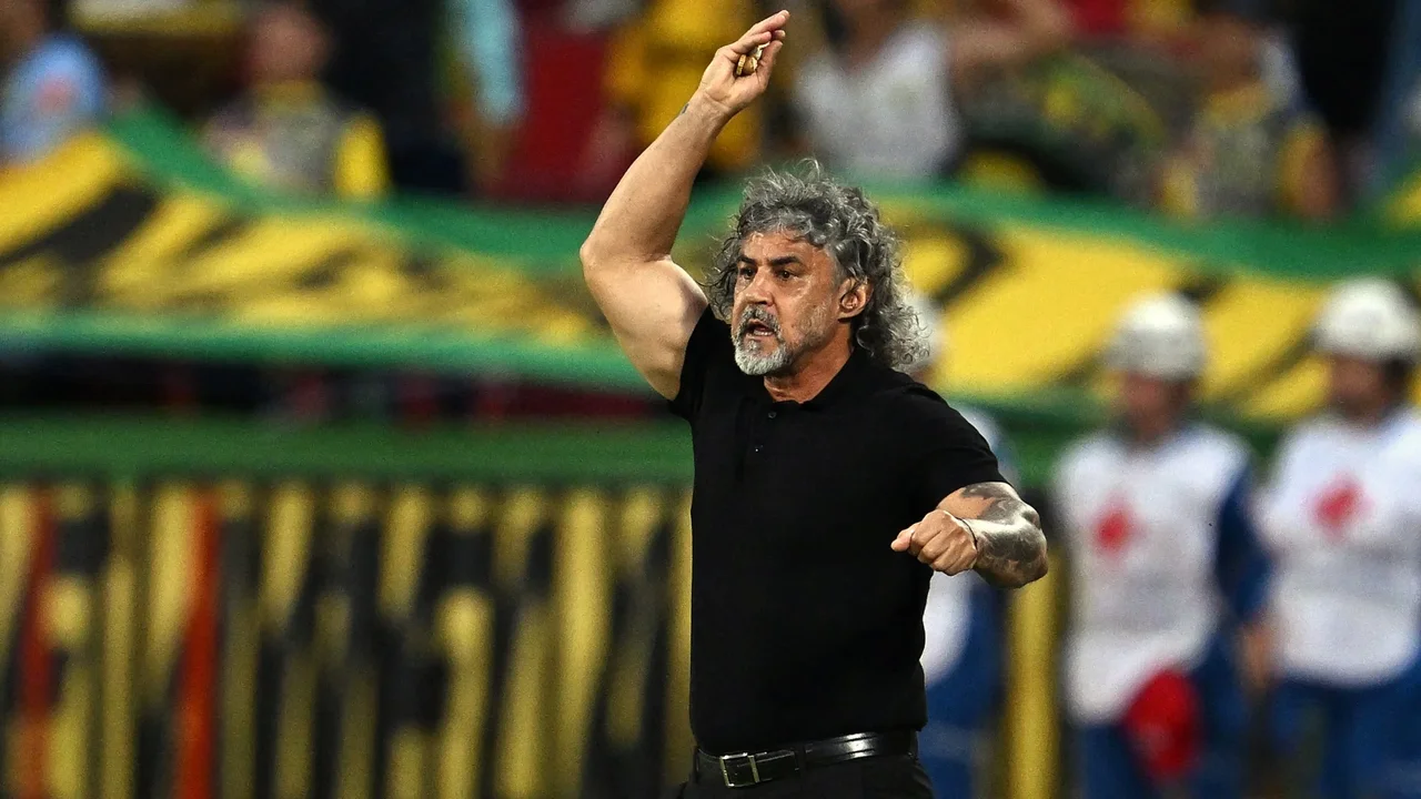 Leonel Álvarez dejó curioso mensaje tras la salida de Gandolfi de ...